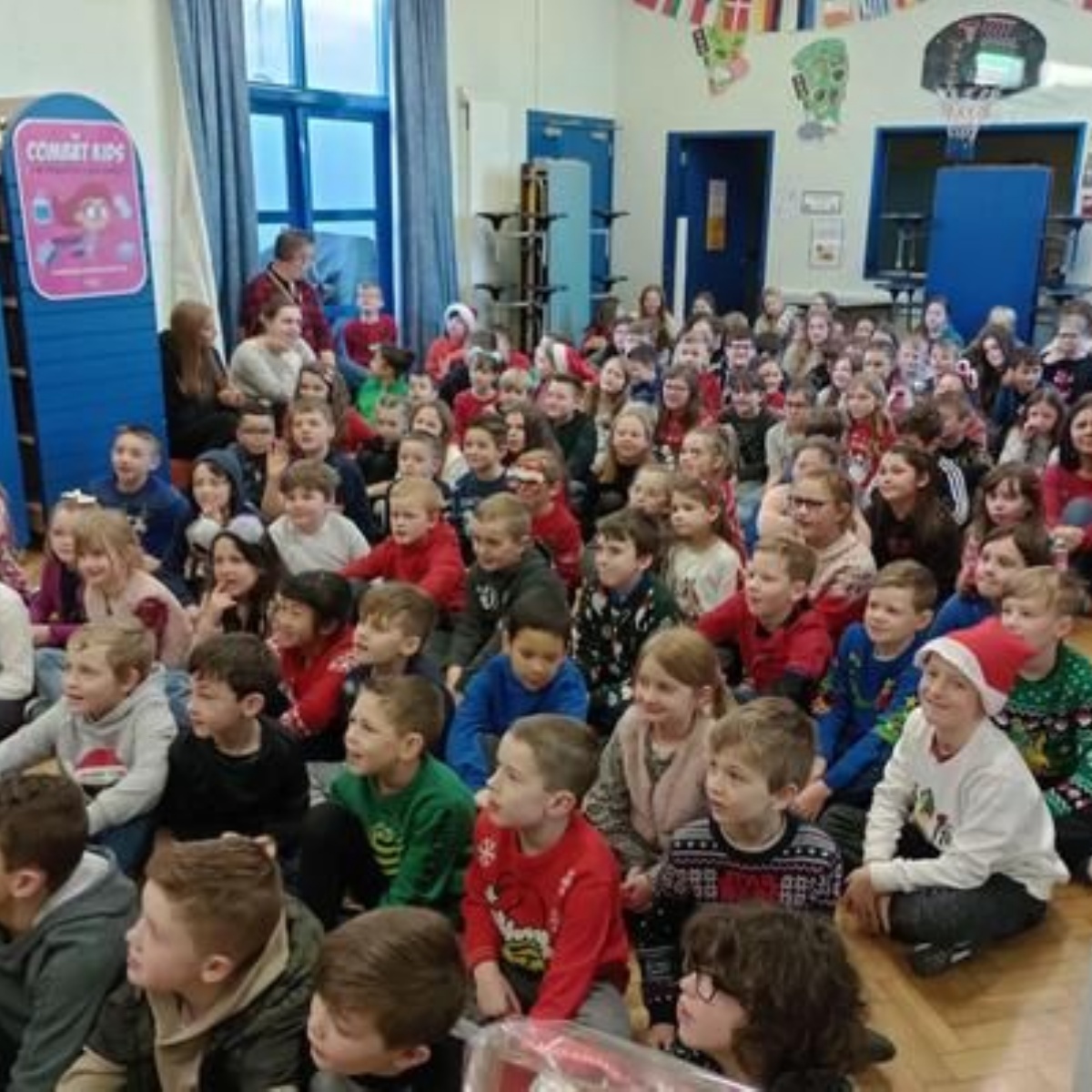 Moneyrea Primary School and Nursery - Our PTA Christmas 🎄 Draw raised £ ...